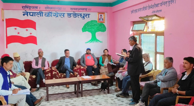 डडेल्धुरामा गठबन्धनको संयुक्त बैठक, तालमेलविरुद्ध बोल्न नपाइने